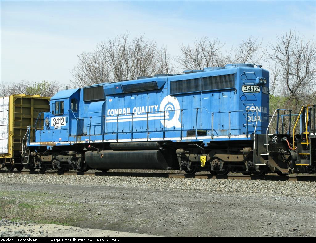 H76 passes through CP EASTON